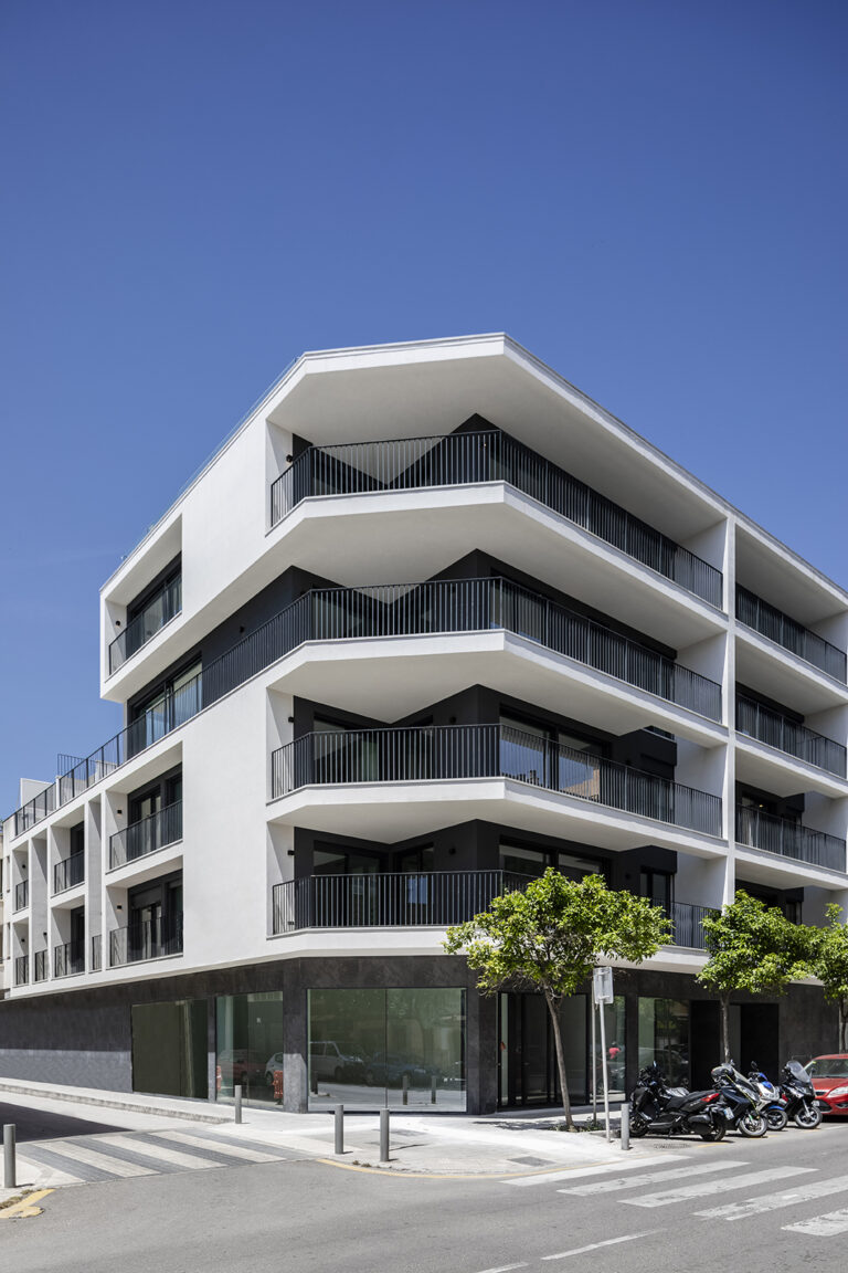 Projects • Bondian Living